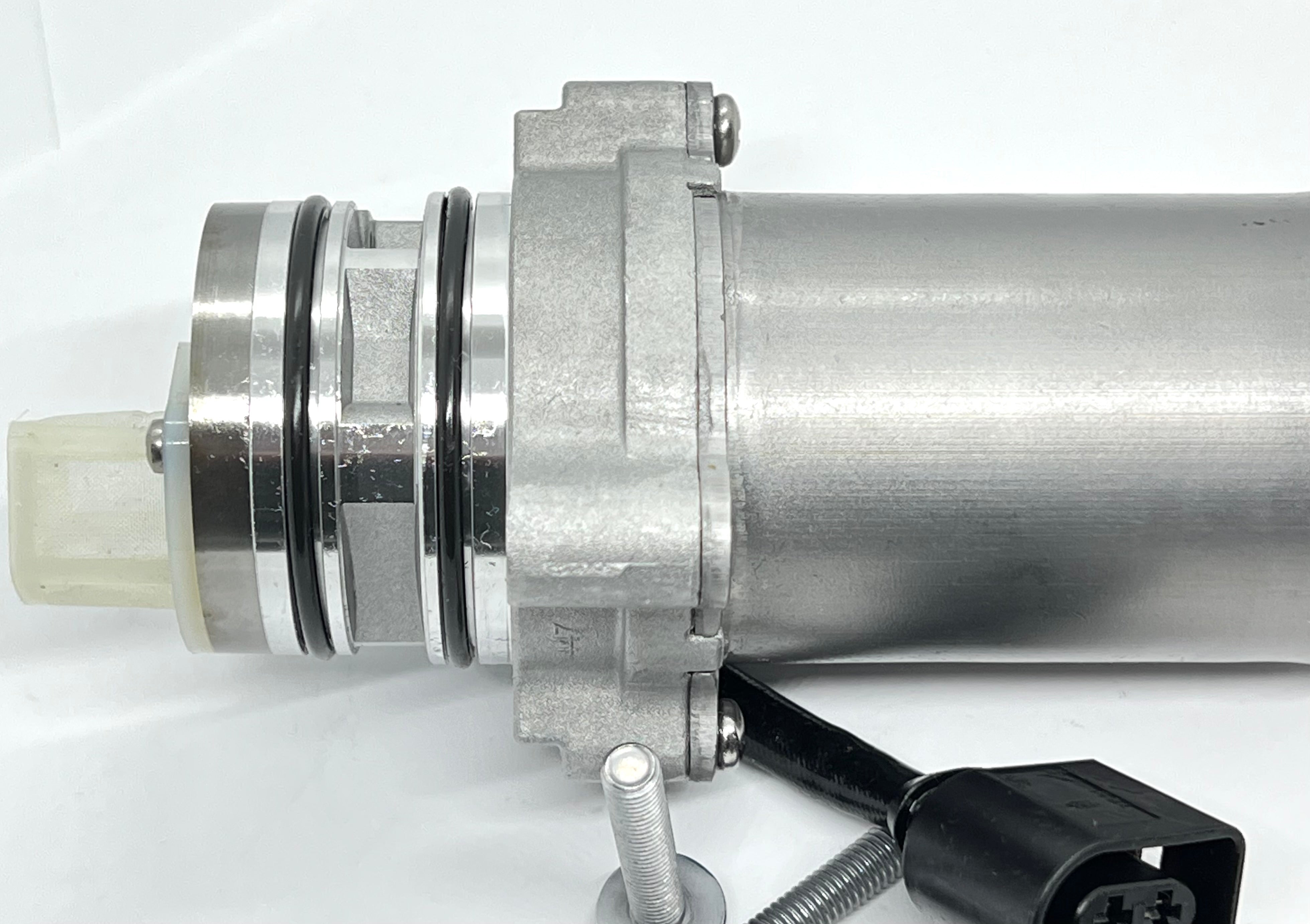 Transfer Case Oil Pump - Land Rover (LR051321) - MLREng